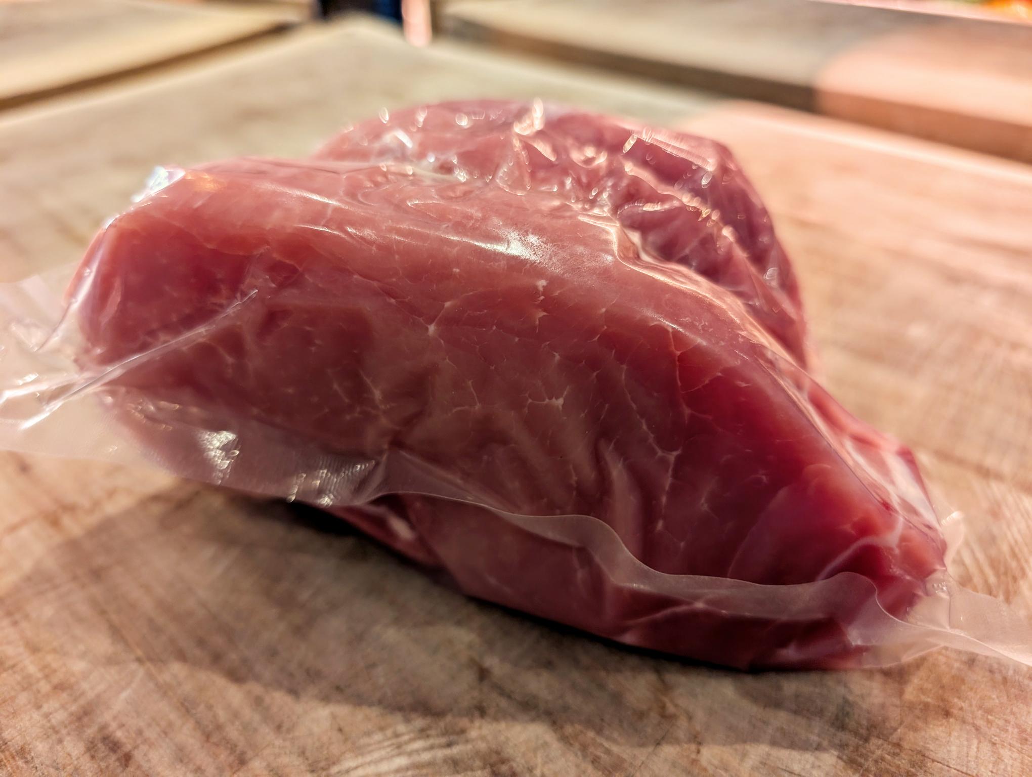 Lean Boneless Gammon Joint Rindless & without Fat – Boston Sausage